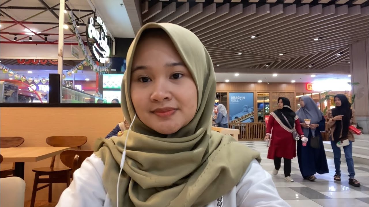 Ajeng - Professional Branding and Interview Communication - YouTube