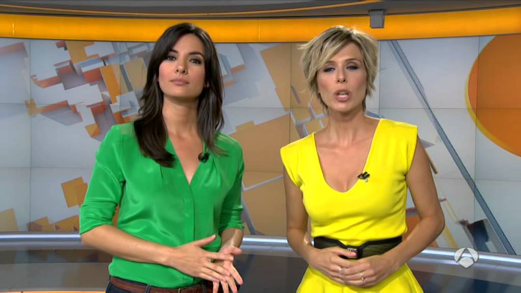 Maria Jose Saez y Eshter Vaquero 14/10/15 - YouTube