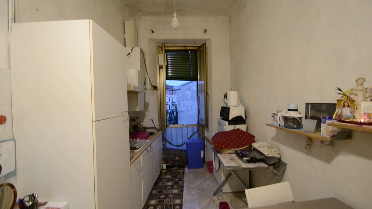 MILANO, VIA CREMA 8 PROPONIAMO IN VENDITA 2 LOCALI DA RISTRUTTURARE ...