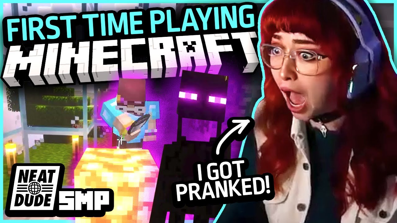 First Time Playing MINECRAFT: A PORTAL TO HELL & Julien ALMOST DESTROYS ...