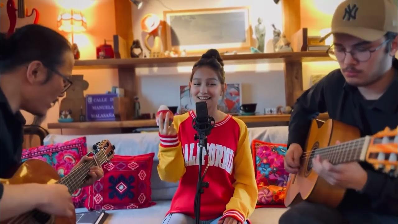 Isaac et Nora - Me llaman Calle (Manu Chao) - YouTube