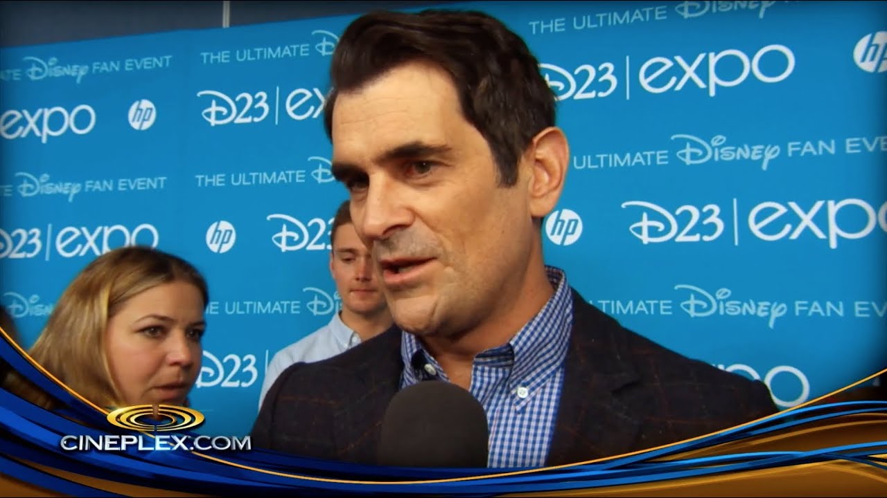 Ty Burrell, Muppets Most Wanted - Cineplex Interview - YouTube