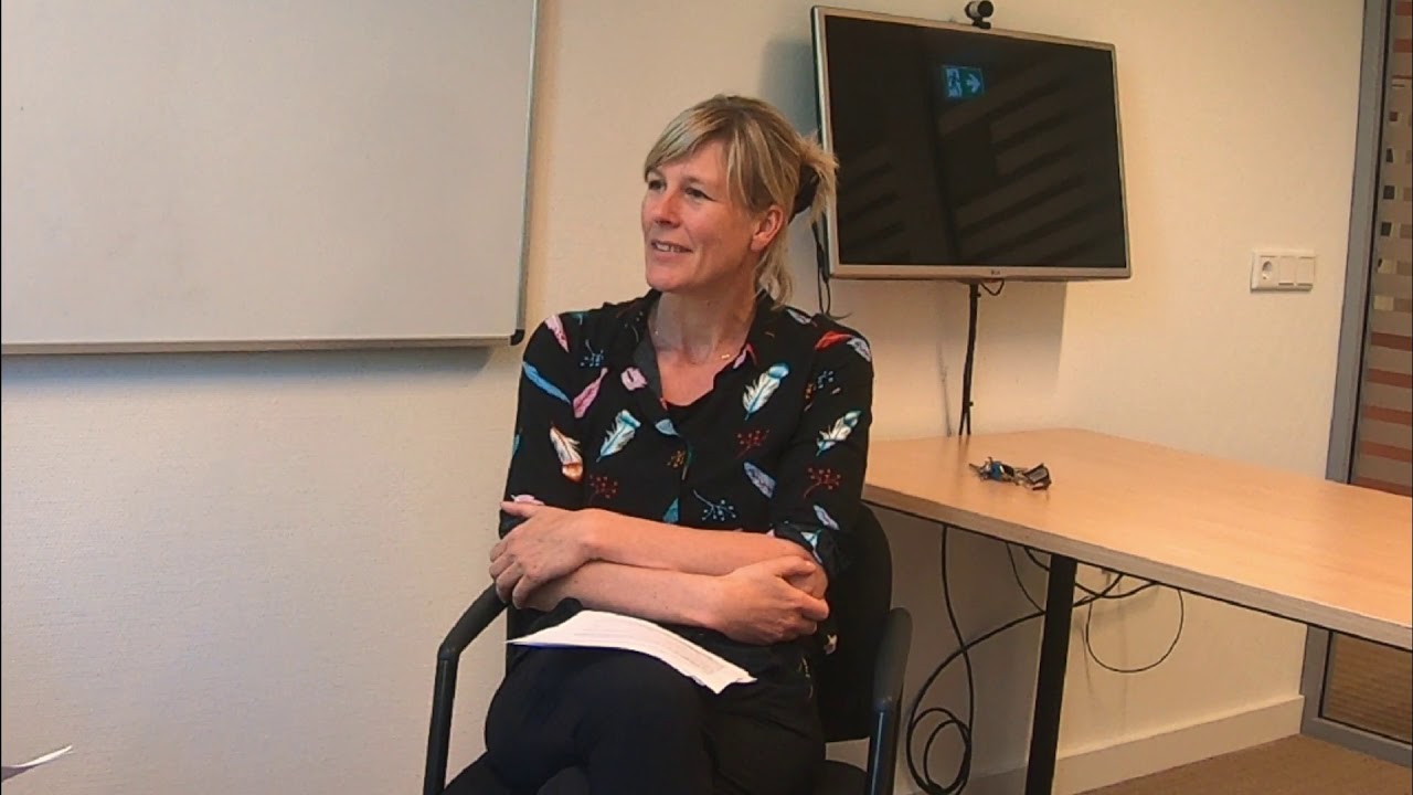 OHBM 2019 Keynote Interview: Q&A with Roshan Cools - YouTube