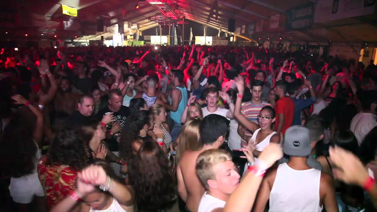 31 07 Friday spartan party - YouTube