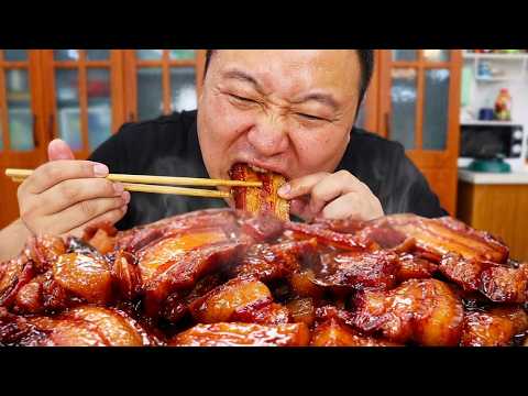 15 catties of pork belly, Ah Qiang makes \