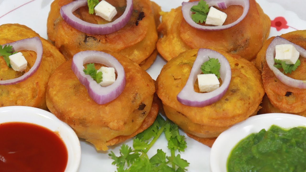 आलू के चटपटे पकोड़े आसान और नए तरीके बनाये |Aloo ke Pakode Recipe ...