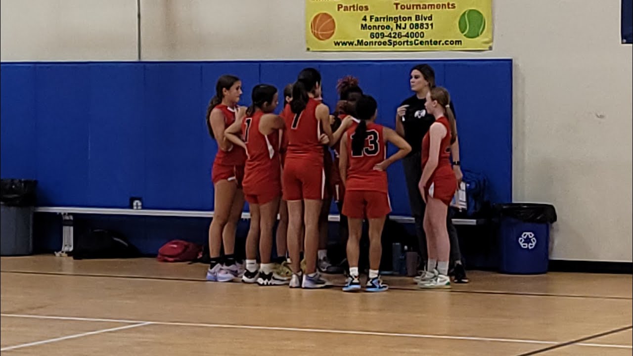 2023 09 24 Shore Aces 9gr (c.Jenna Marcuz) vs Ben Badeen Basketball 9gr ...