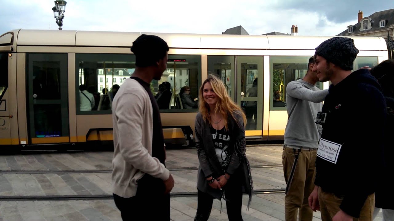 HYPNOSE de RUE ( zach hypnose ) partie 2 - YouTube