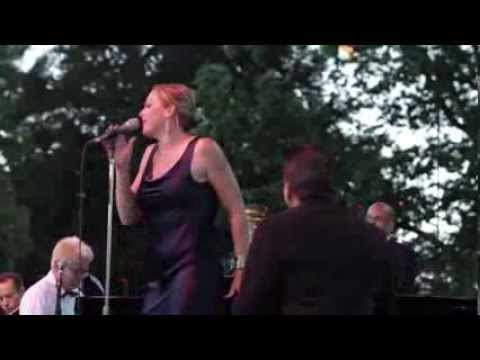 Pink Martini with singer Storm Large Amado Mio - YouTube