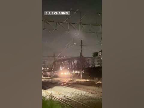 (貨物列車) 2023/09/13 1098レ EF210-343 + コキ25B (名古屋タ〜八戸貨物) #Shorts - YouTube