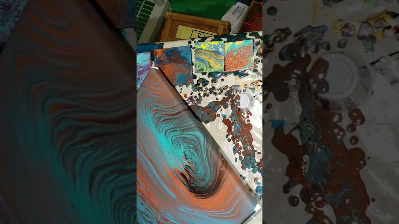 Acrylic tree ring pour with left over paint - YouTube