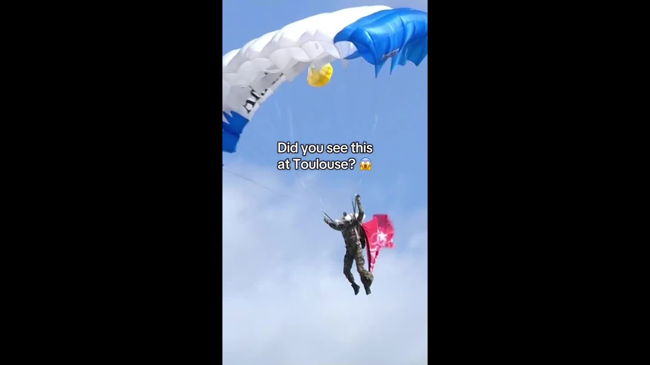 Parachute pandemonium 😱 #rugby - YouTube