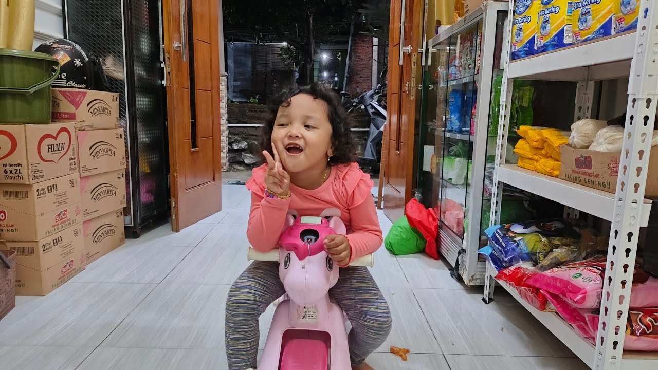 MAIN YUK!!! - YouTube