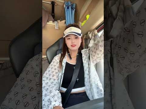 Girl Truck Driver: Highway Hustle 🚛💯#TruckLife #GirlBoss #StrongWomen #Trending