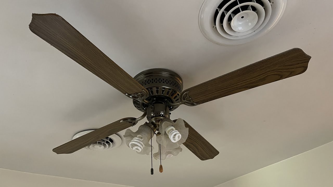 SMC U52 Ceiling Fan - YouTube