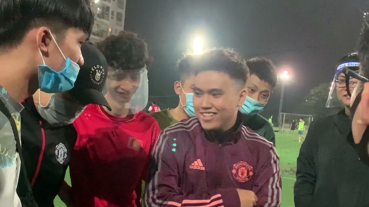 KHI BATTLER RA SÂN - HAZEL VS 9T8 #BATTLE - YouTube