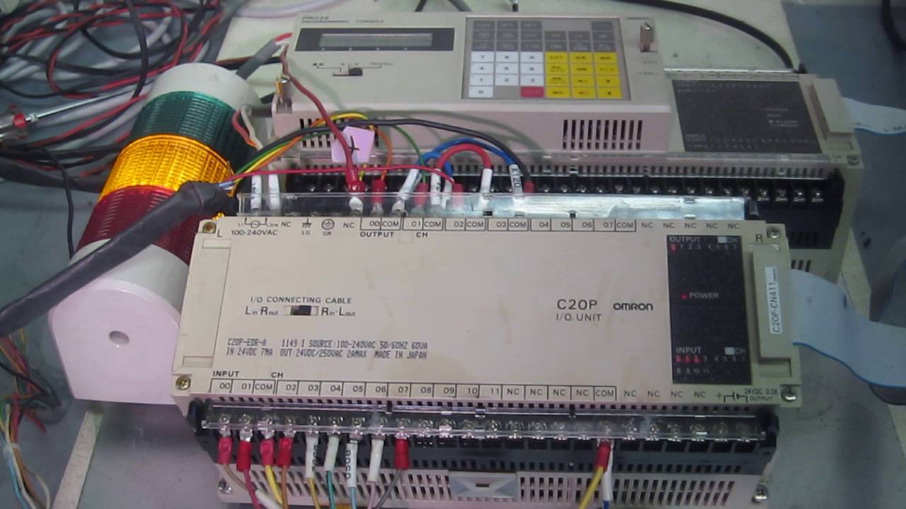 OMRON C20P-EDR-A Programmable Controllers SYSMAC I / O unit動作確認 - YouTube