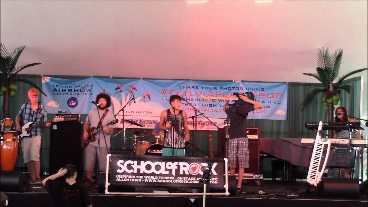 "White Room" The Bank Street Band Performs an awesome cover Version at ...