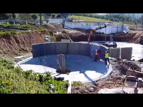 Toro Equipment Montaje W-Tank - YouTube
