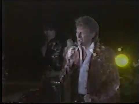 Johnny Hallyday Tour Eiffel Mirador 1989 - YouTube