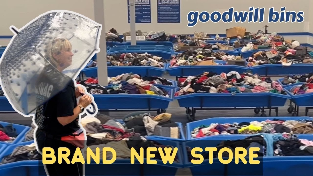 A Hurricane Can't Stop Me From Going to The New Goodwill Bins - YouTube