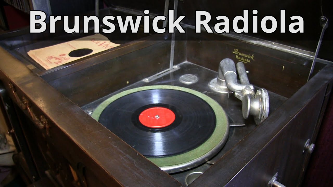 Brunswick BR-35 Radiola (78 RPM Phonograph) - YouTube