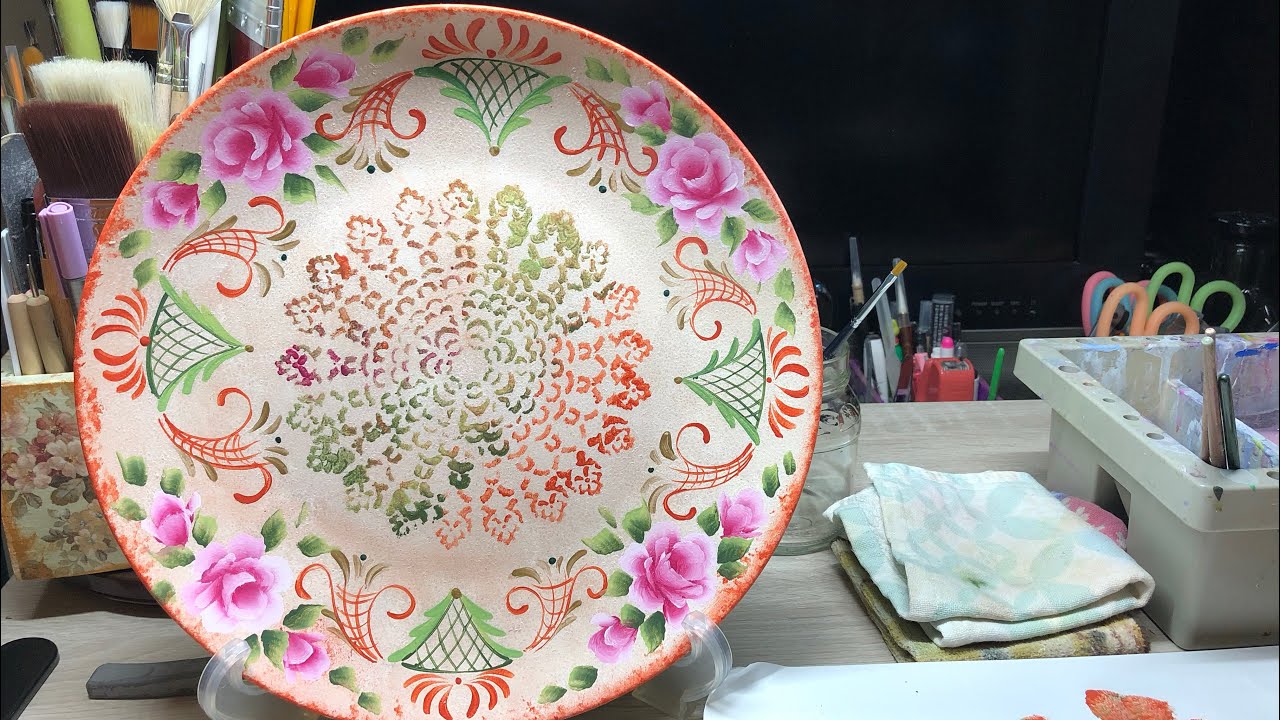 Painting on plate with acrylic paint - YouTube