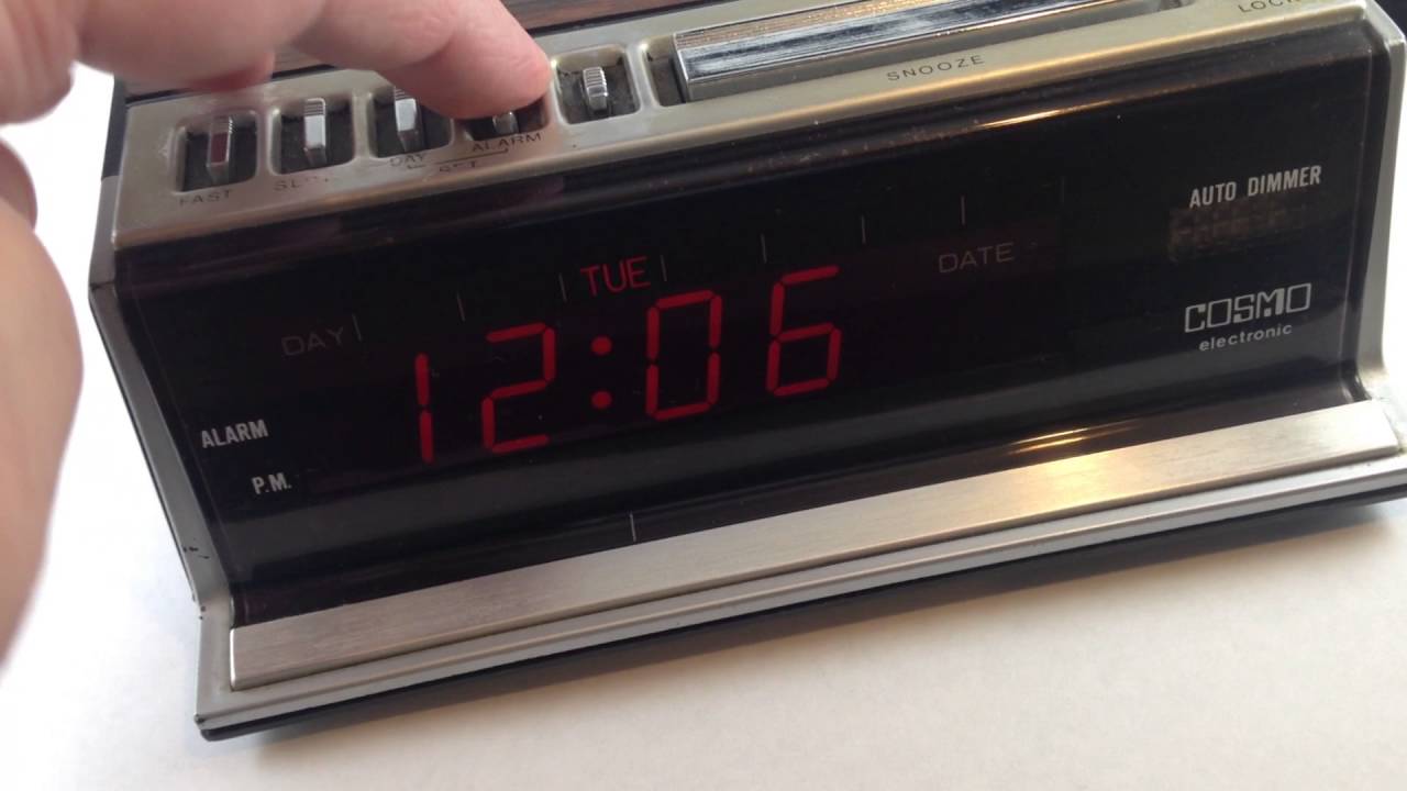Vintage Cosmo Electronic LED Alarm Clock - YouTube