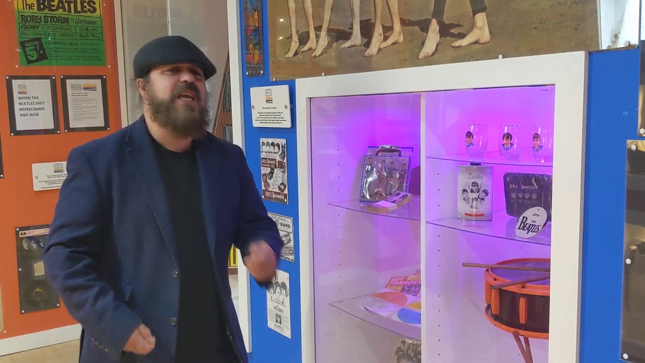 The popularity of Beatlemania merchandise - YouTube