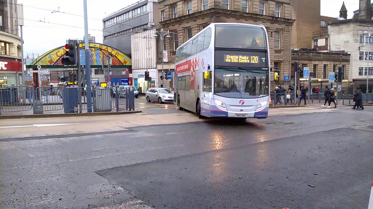 First Sheffield 33720 at Sheffield city centre - YouTube