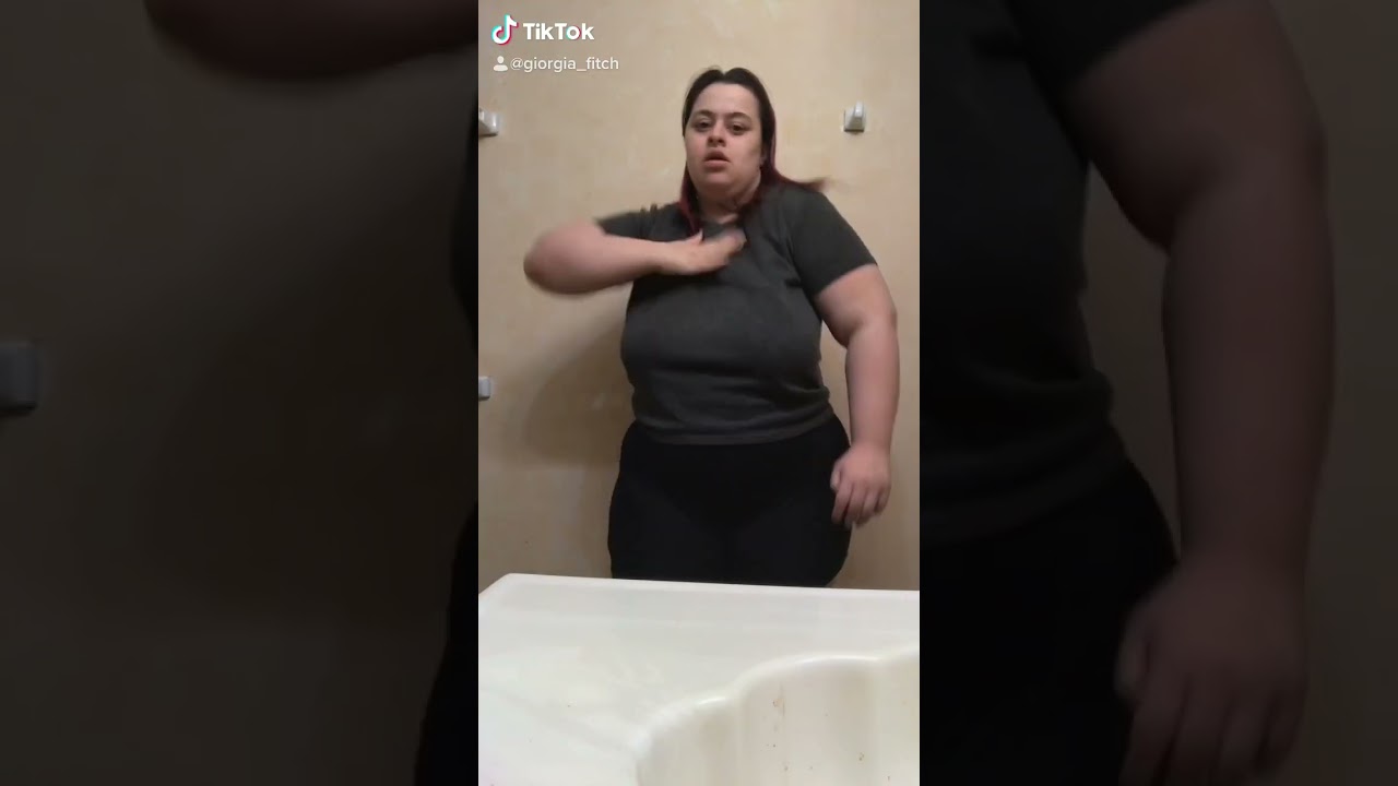 The Rollie Song Remix - YouTube