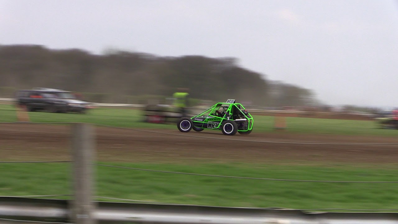 sturton autograss 22.4.18 class 8 - YouTube