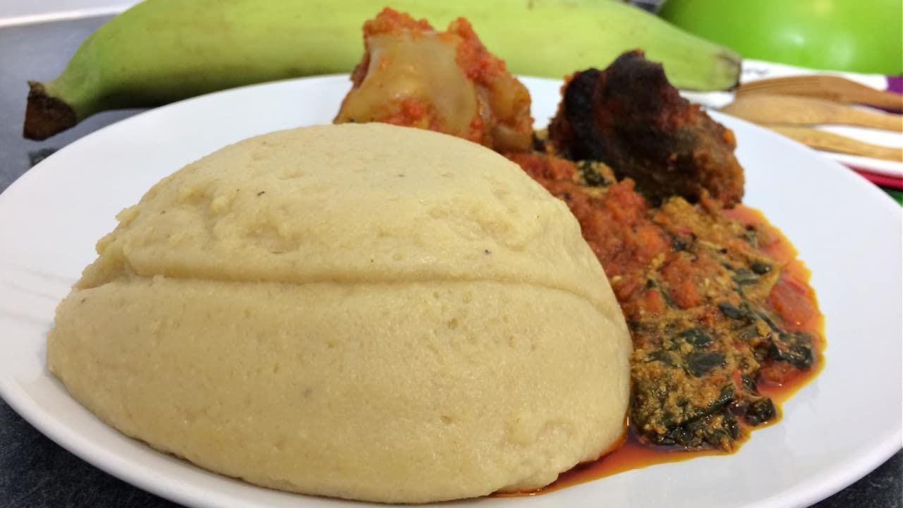 Healthy Green Plantain and Cassava Flour Swallow Recipe - YouTube