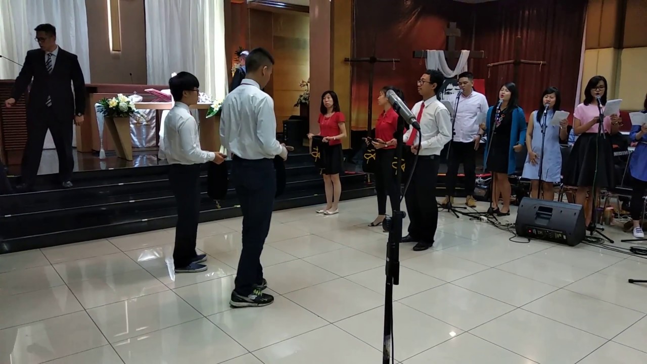 Kristus Bangkit Soraklah - GM UnderRower Paskah Sore GKI Taman Aries ...
