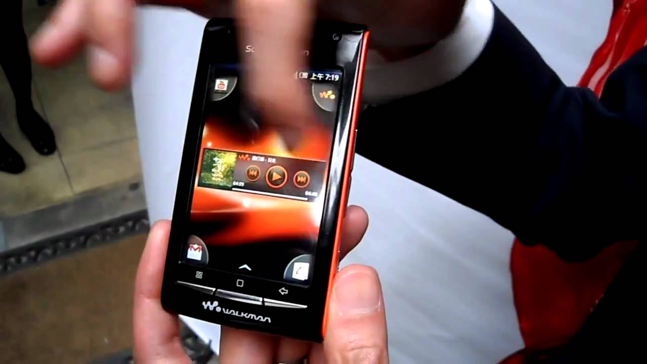 Revision de Sony Ericsson Walkman W8 con Android - YouTube