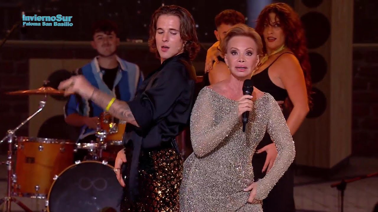 Paloma San Basilio y Teo Bok - La cintura (Dúos Increíbles) - YouTube