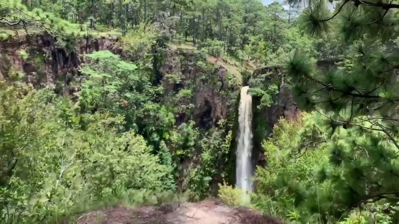 Hermosa cascada ubicada en Yamaranguila, Intibucá. - YouTube