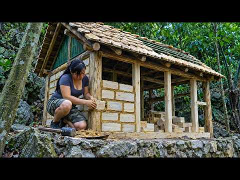 12 Days Isolated in the Jungle - Female Soldier Builds a Wooden Shelter Alone