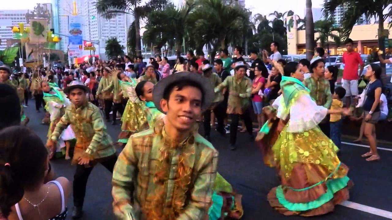 ALIWAN FIESTA 2013 ANG TIPULO FESTIVAL Street Dance Parade - YouTube