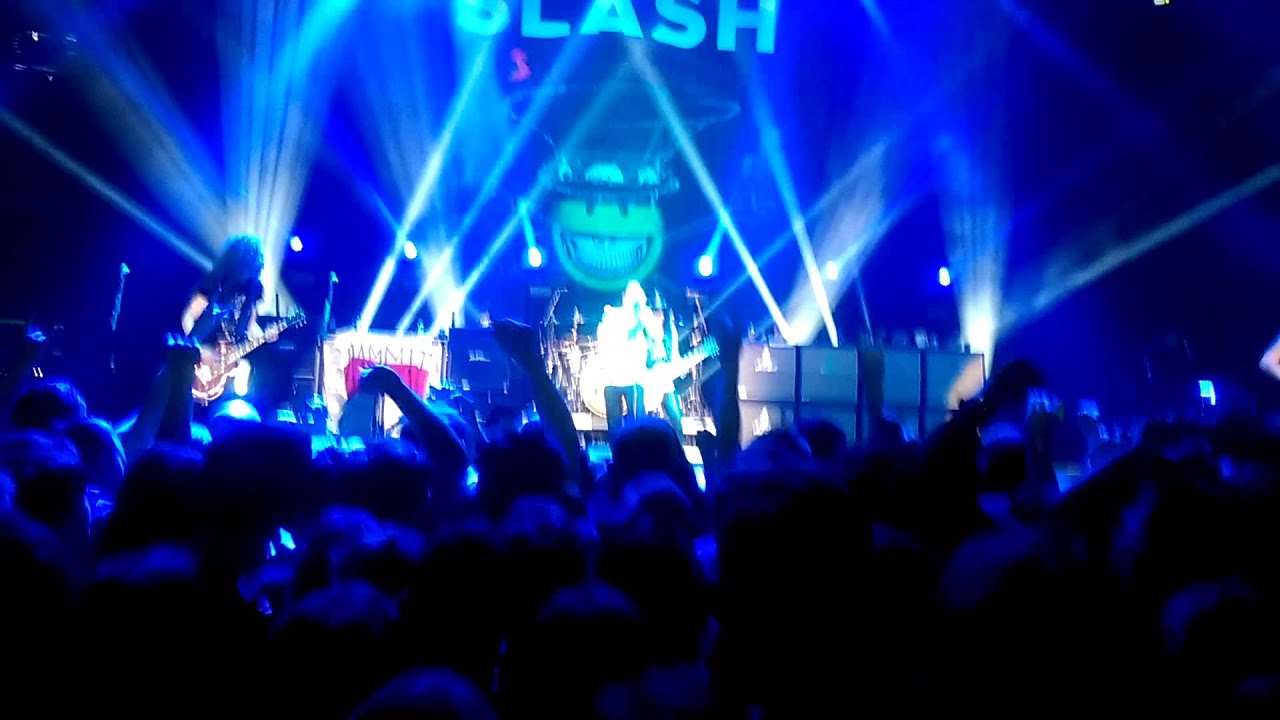 Slash - 30 years to live - Krakow - YouTube