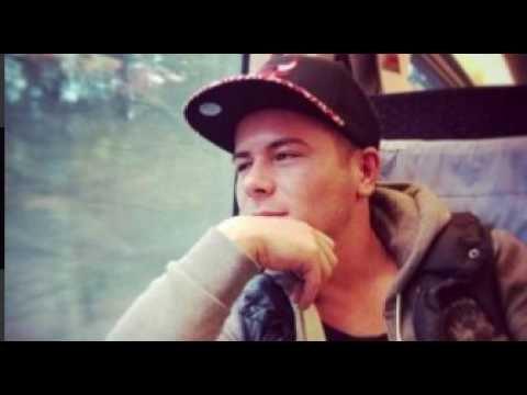 Leon Machere - Snapchat Gril (Official Version)