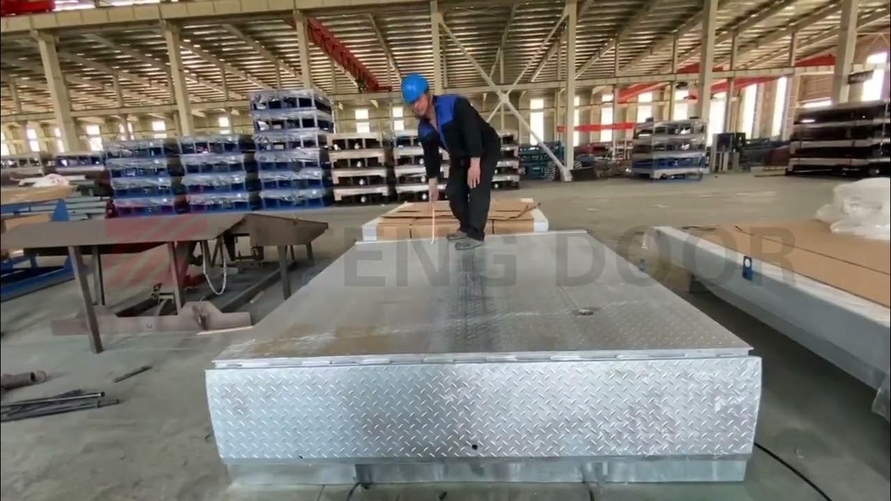 Efficient Manual Unloading Platform Dock Leveler Solution #dockleveler ...