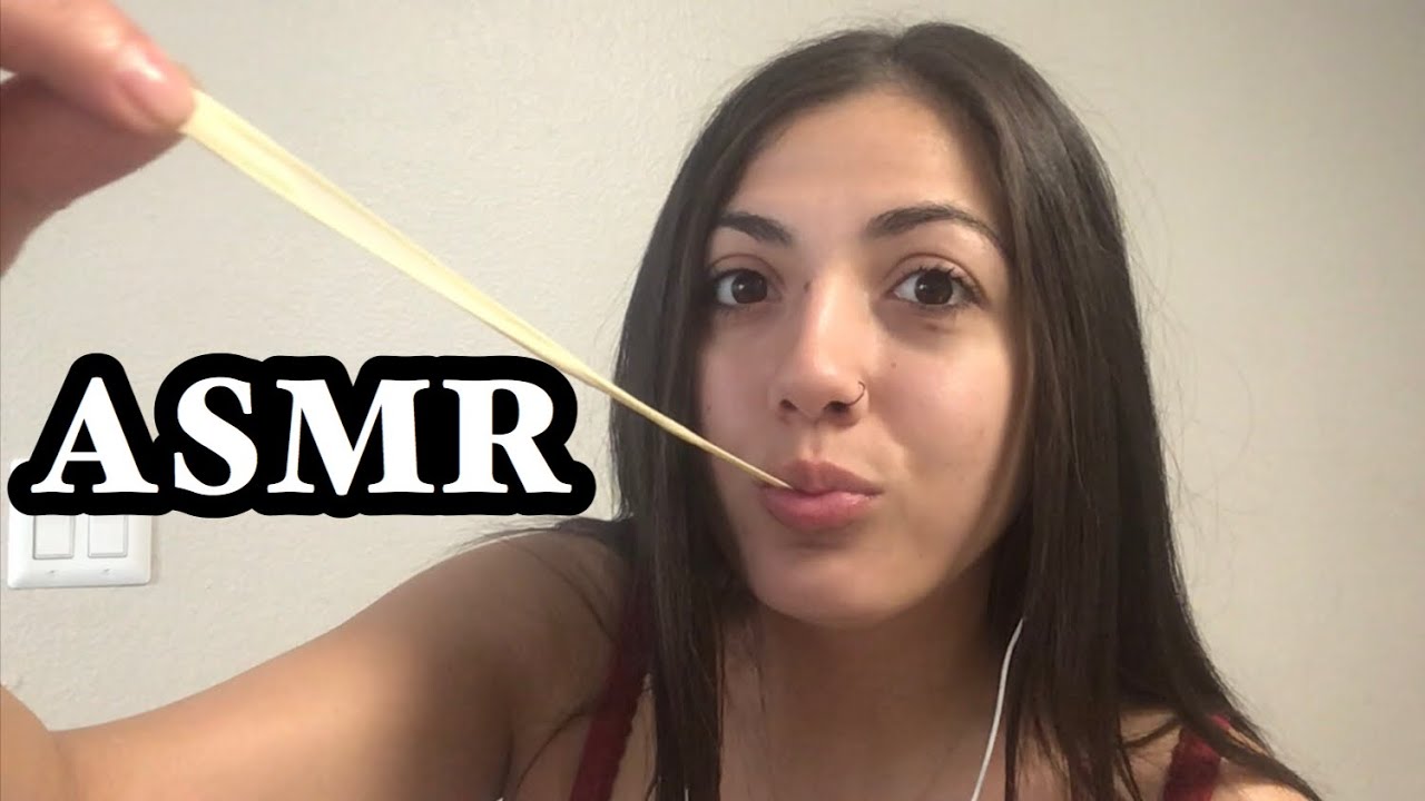 ASMR close up gum chewing and bubble popping *mouth sounds* - YouTube