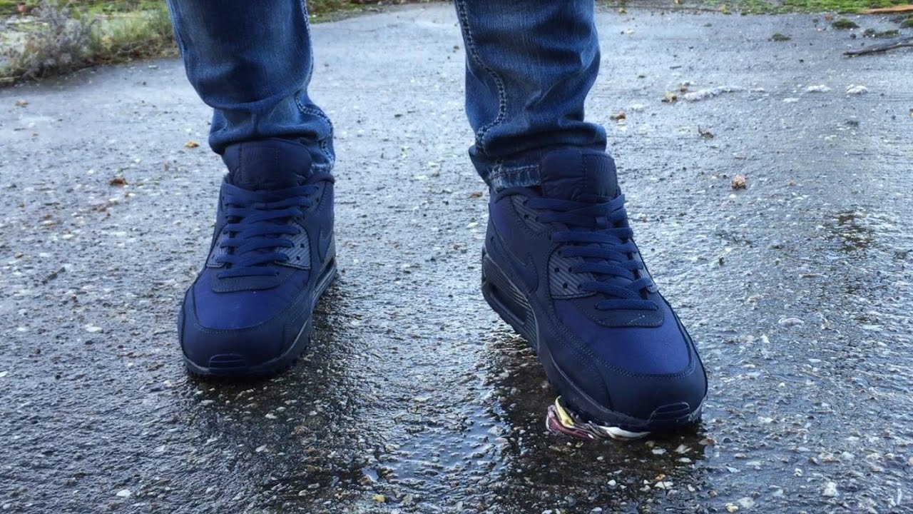 Nike Air Max 90 stomp cup - YouTube