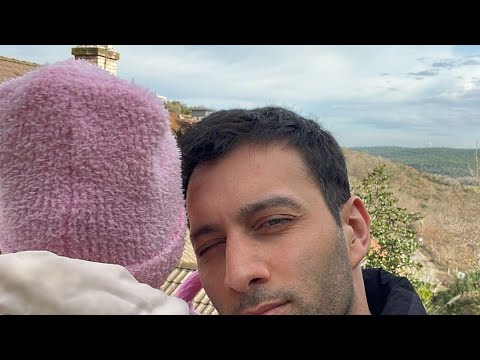 Gamze Ercelin Kızı Ve Eşi Piyasa Arastirmasi Yapiyor
