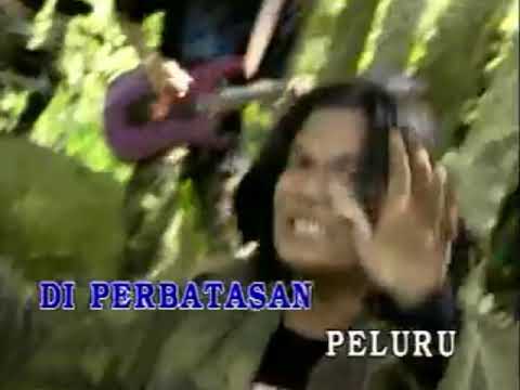 Si Baju Hijau - X.I Manifesto (Official Music Video)
