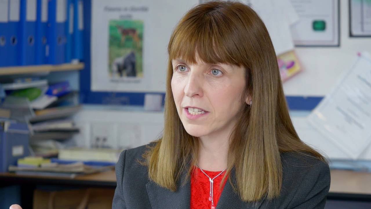 Maureen Andrews's Instagram, Twitter & Facebook on IDCrawl