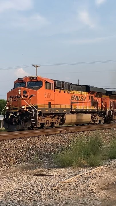 BNSF #6151 (Ponder, Texas) - YouTube