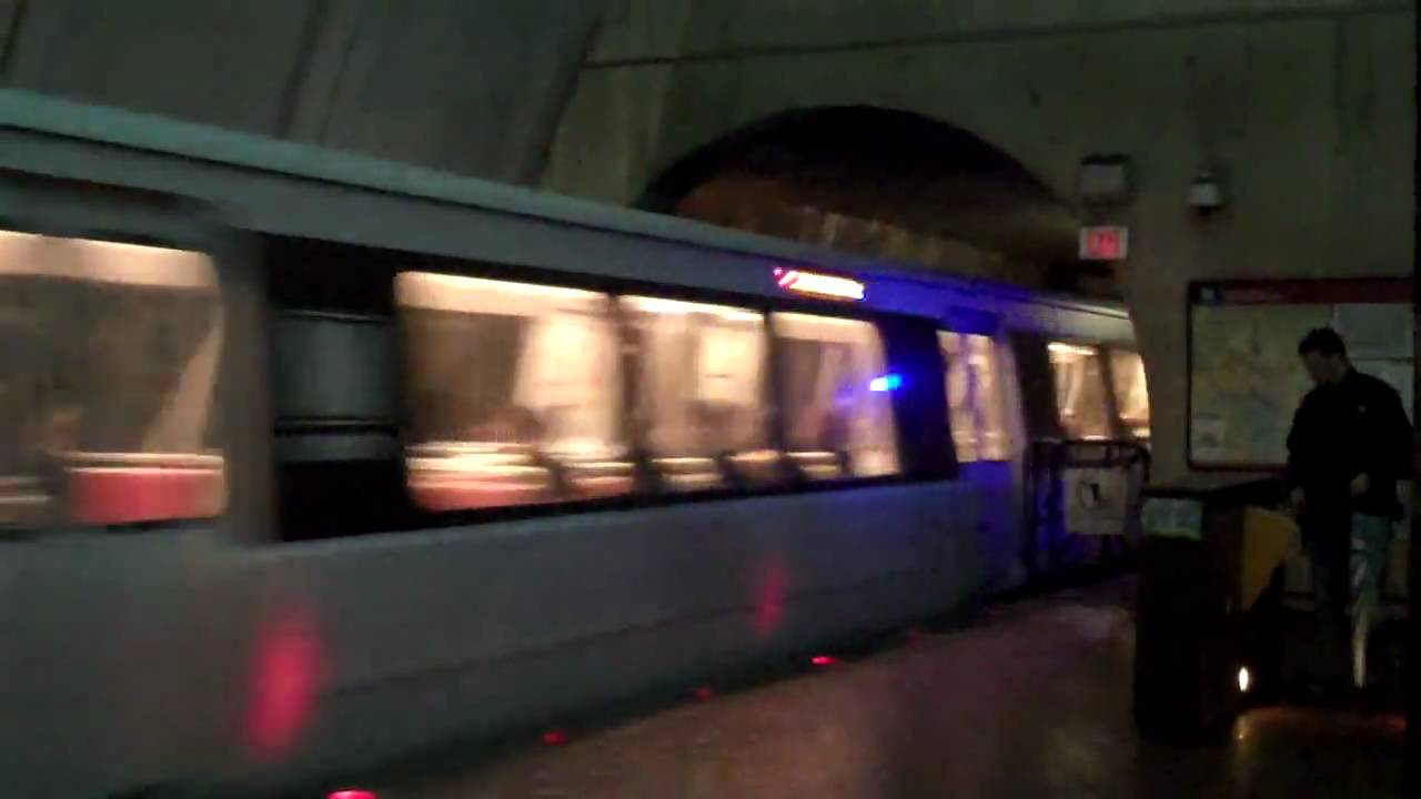 Washington DC Metro Red Line Action March 12 2010 (Highlights) - YouTube