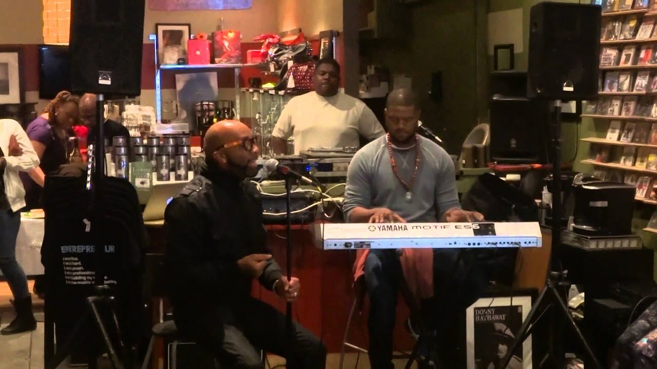 Rahsaan Patterson "Feels Good" LIVE Moods Music Record Store Day - YouTube